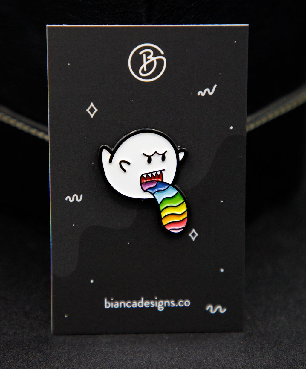 Pride Pins Molaa Shop